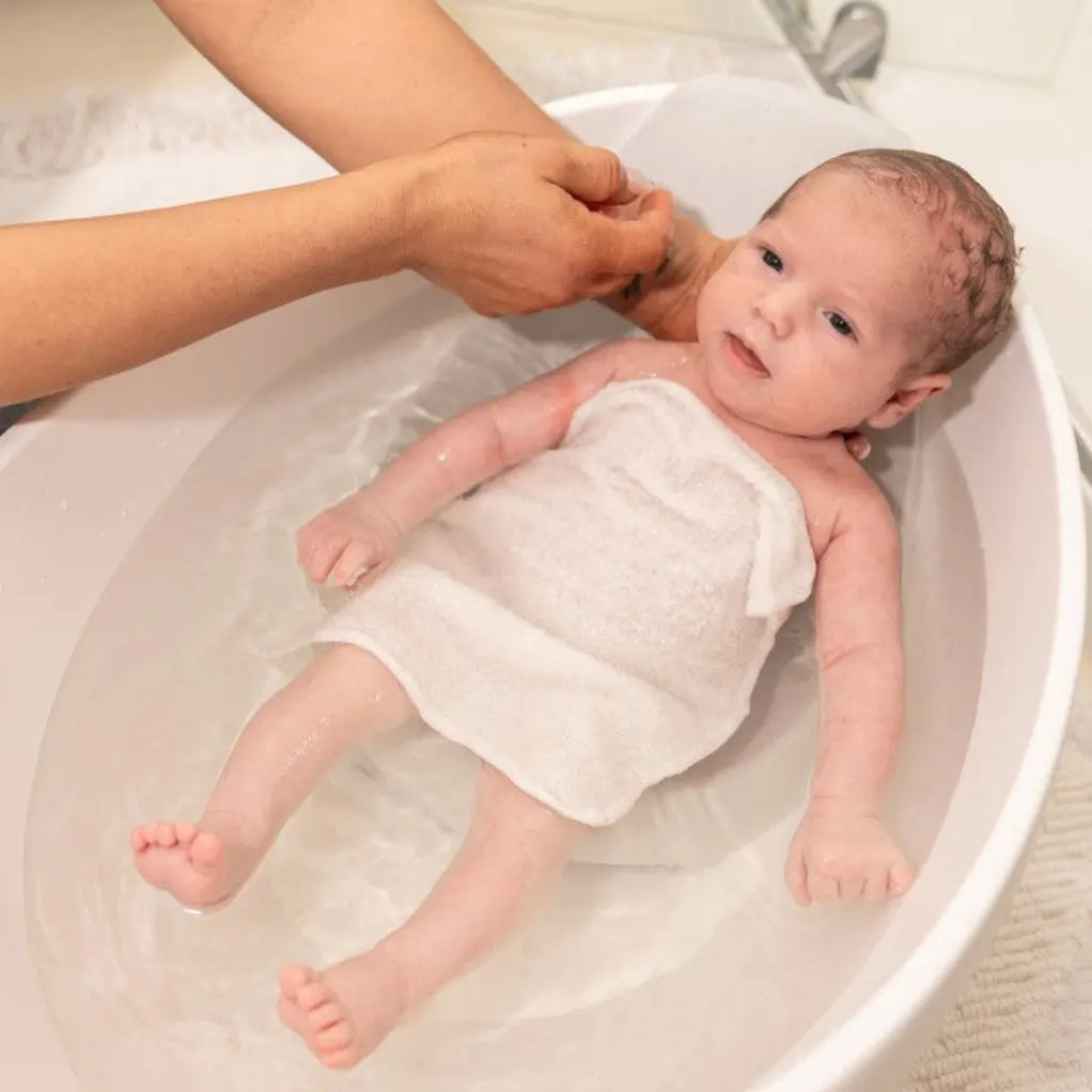 Bubble Cuddle Bath with Bath Seat — Baby Little Planet