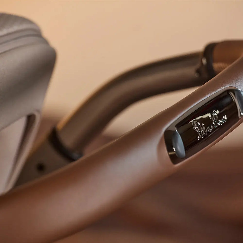 Silver Cross- Silver Cross Reef 2 with First Bed Folding Carrycot ...